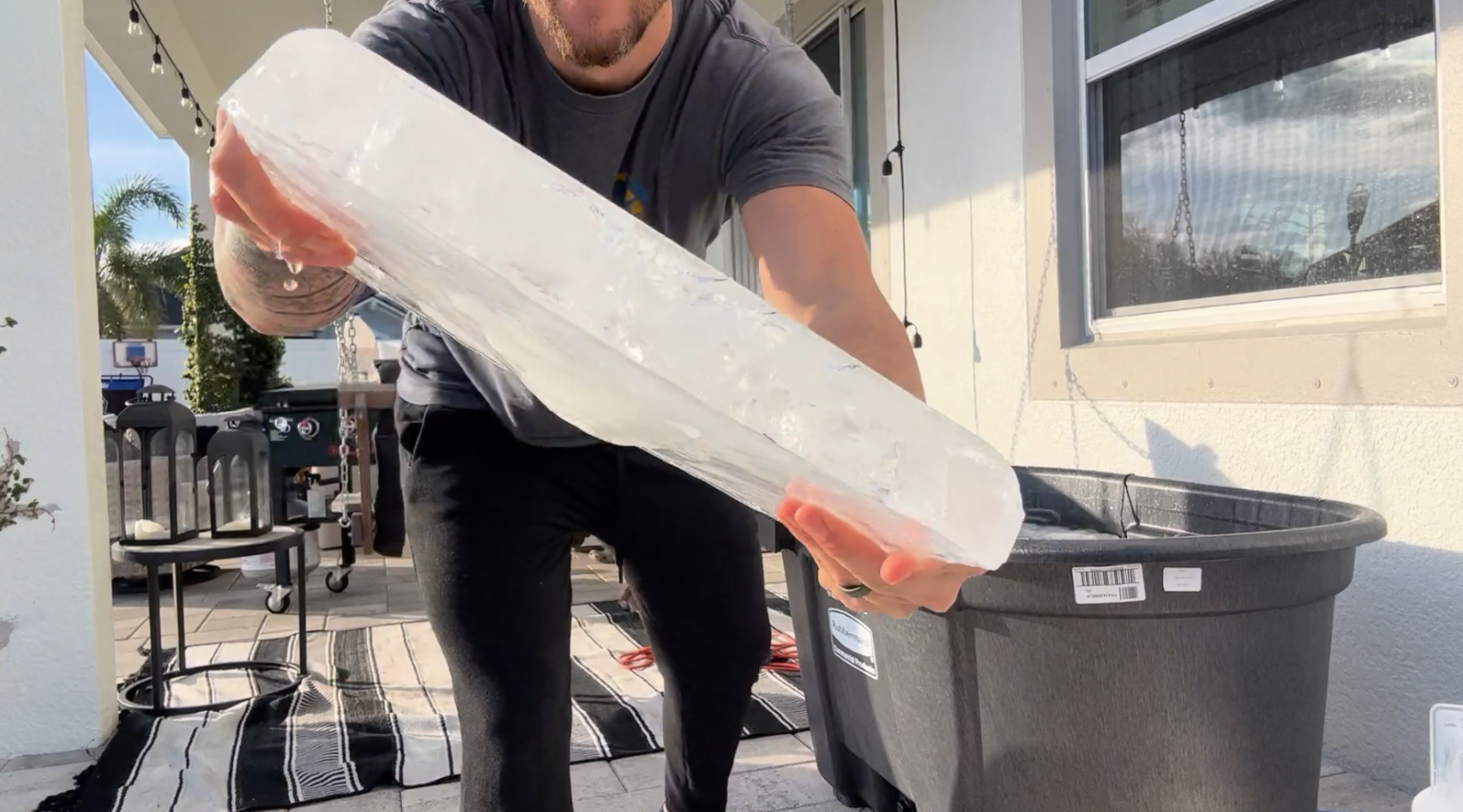 What You Need To Know About Ice Baths For Chronic Back Pain Relief ...